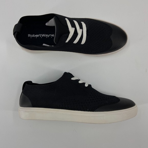 Robert Wayne Footwear | Shoes | Robert Wayne Shoe Men 9 Black White Casual Lace Up Datin Sneaker ...